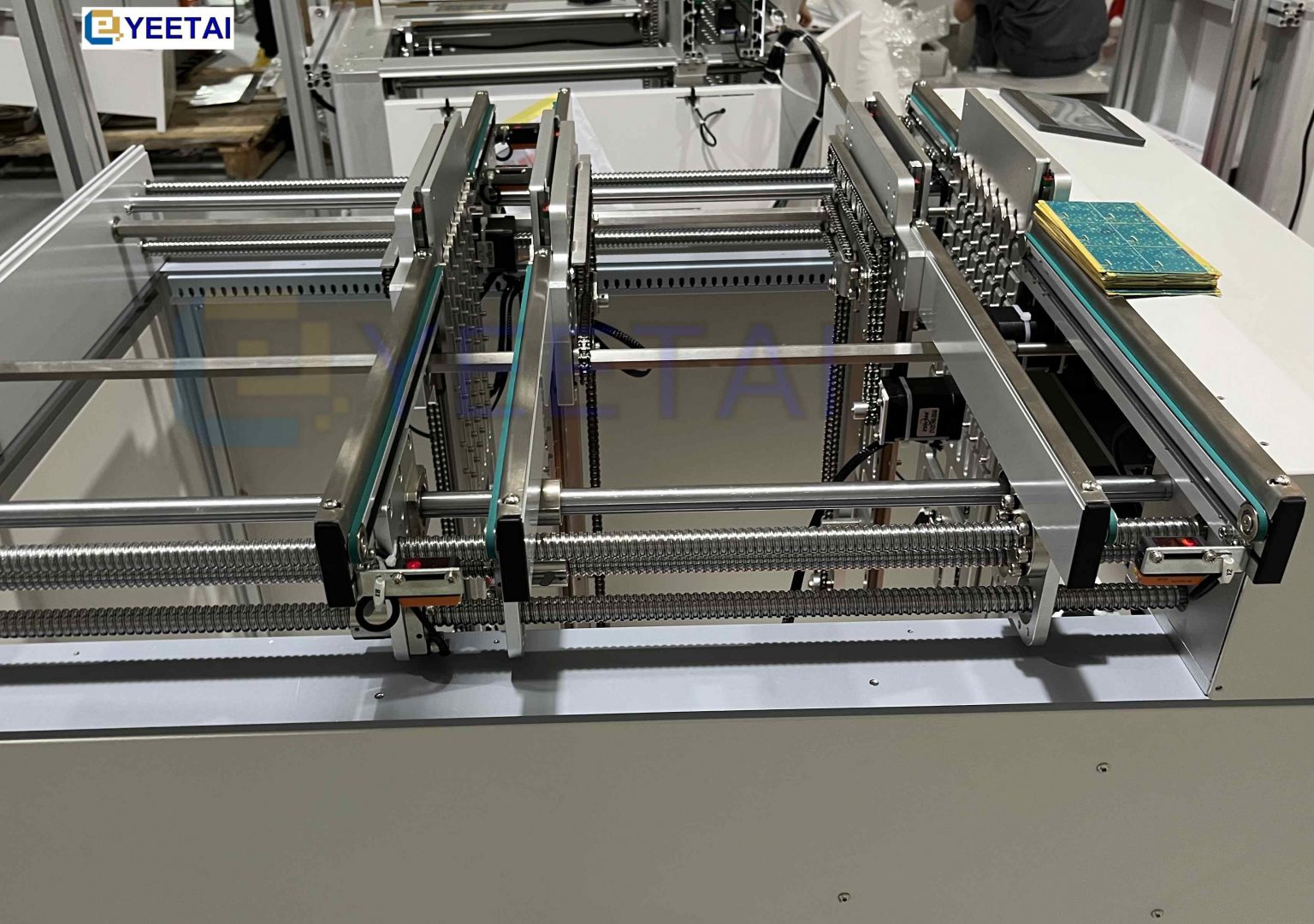 SMT Reject Conveyor - YEETAI provides SMT equipment and spare parts ...